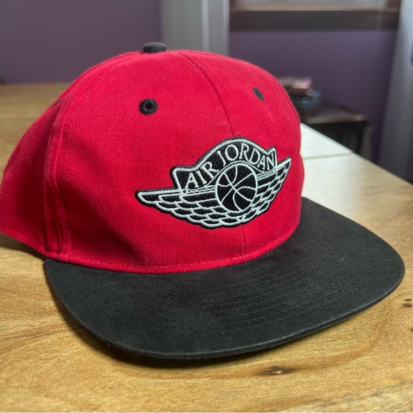 Jordan | Accessories | Vintage Air Jordan Logo Snapback Classic Hat ...